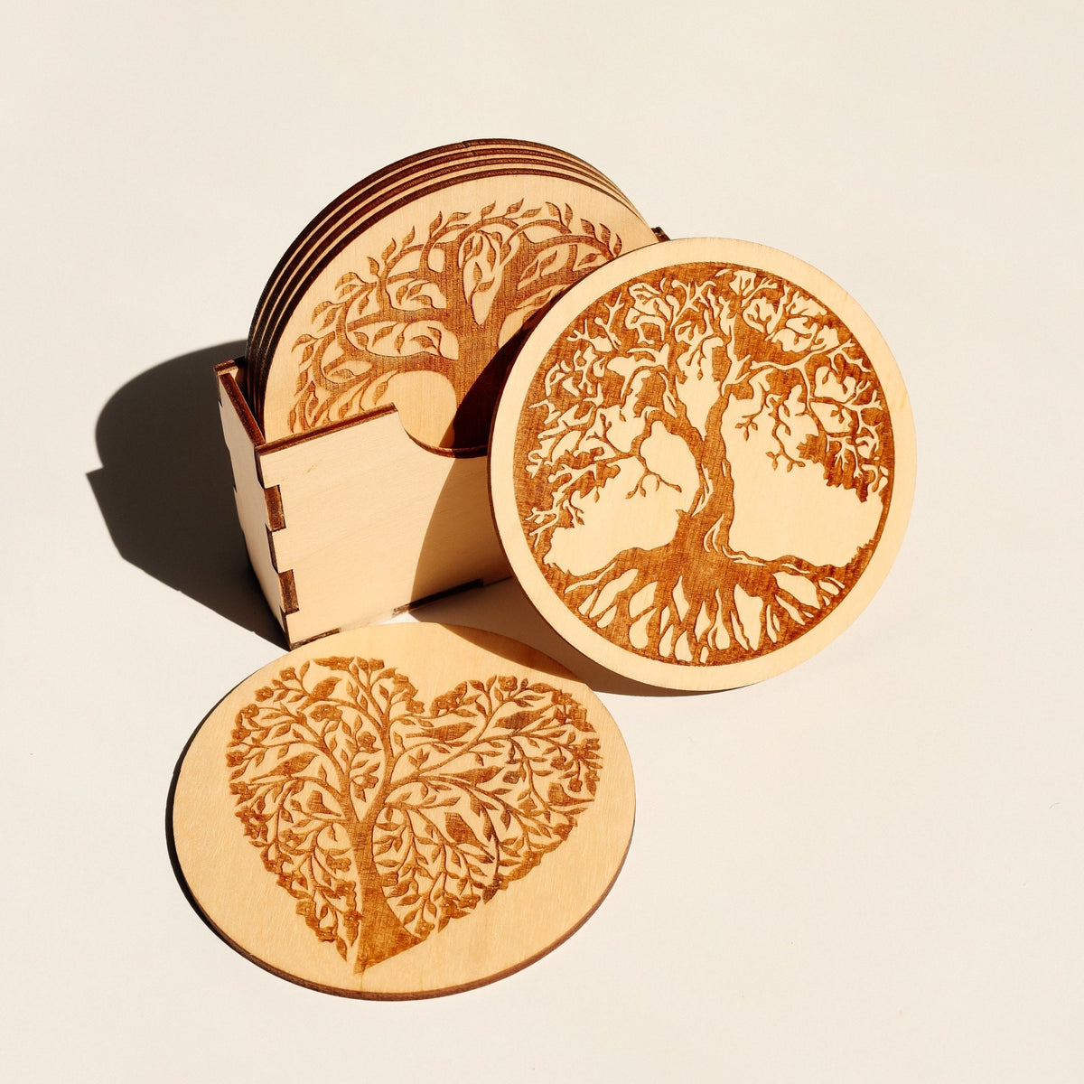 Laser cut round coasters set with holder svg file
